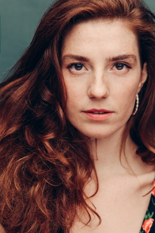 Lisa Riesner / SchauspielerInnen / User-Beiträge / Home / 451°F - 451°F ...